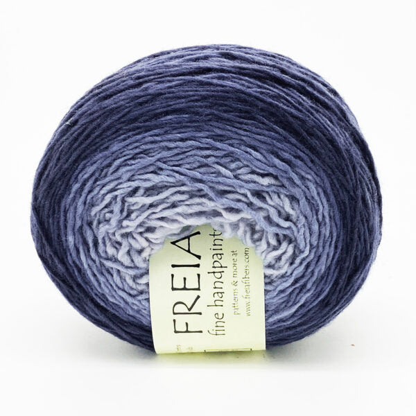 Freia Ombré Merino Fingering Minikins – Noma Knits